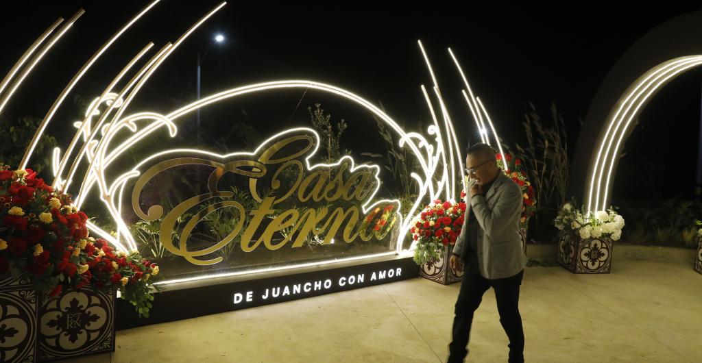 Maluma inaugura restaurante inspirado en la cultura colombiana